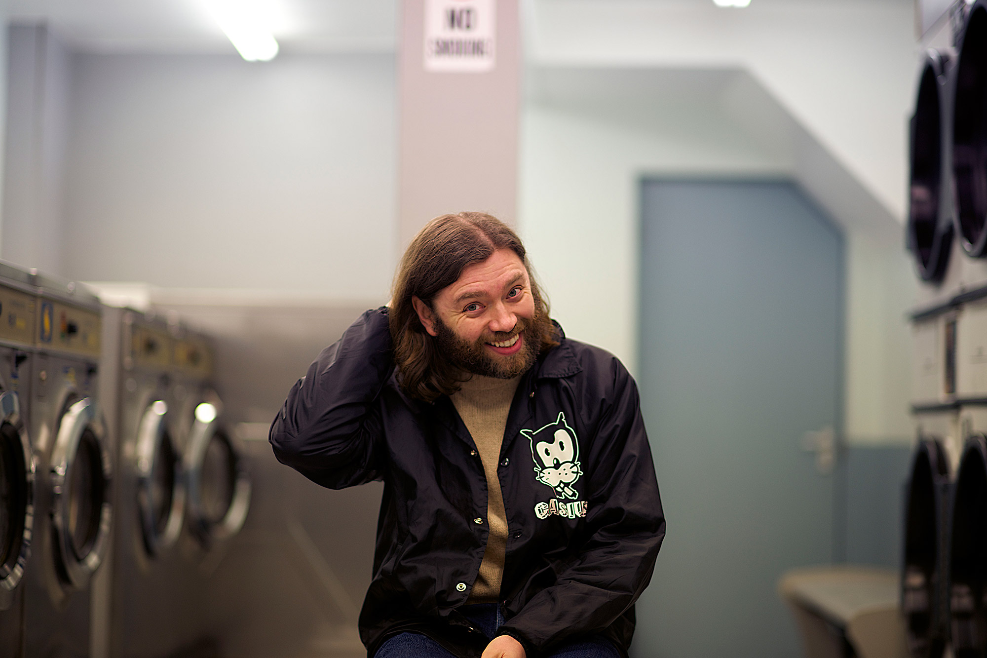 Stream an exclusive Shan cut from Gerd Janson's fabric mix