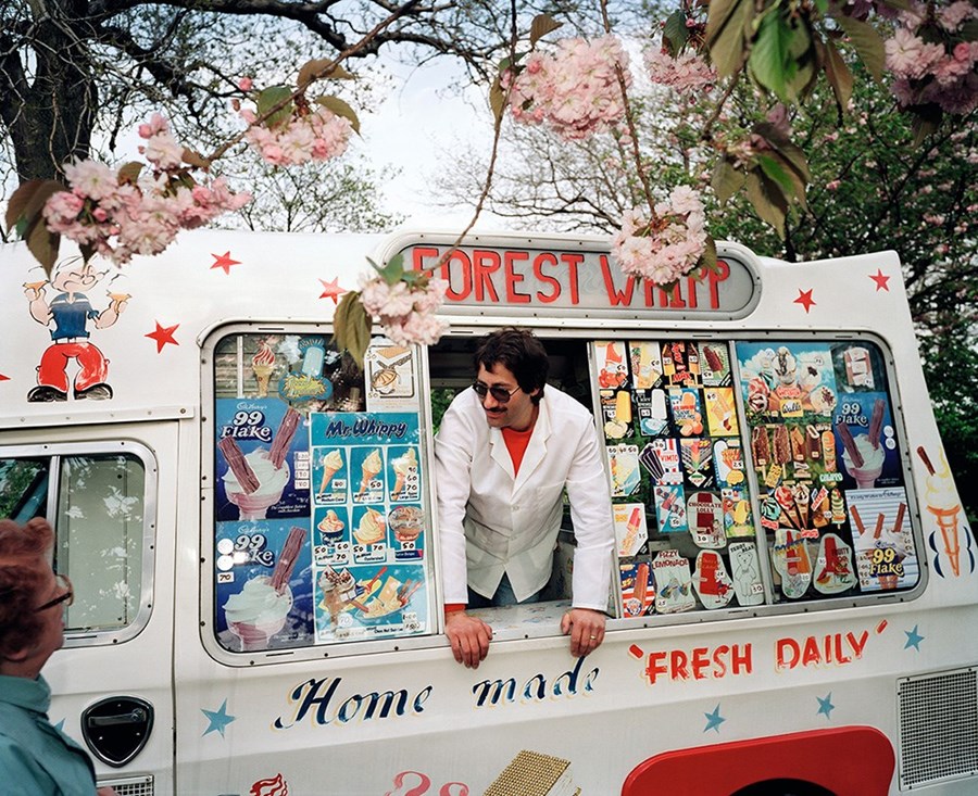 Martin Parr shares unseen photos of everyday people | Art News " Crack ...