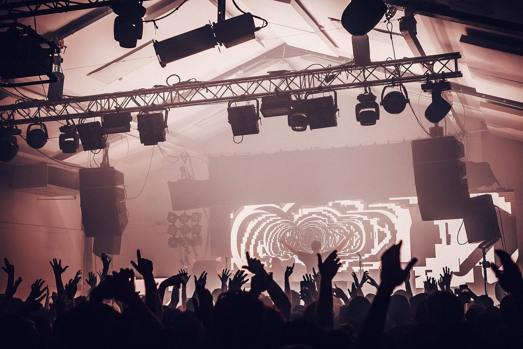 Oval Space and The Pickle Factory implement plastic-free initiative