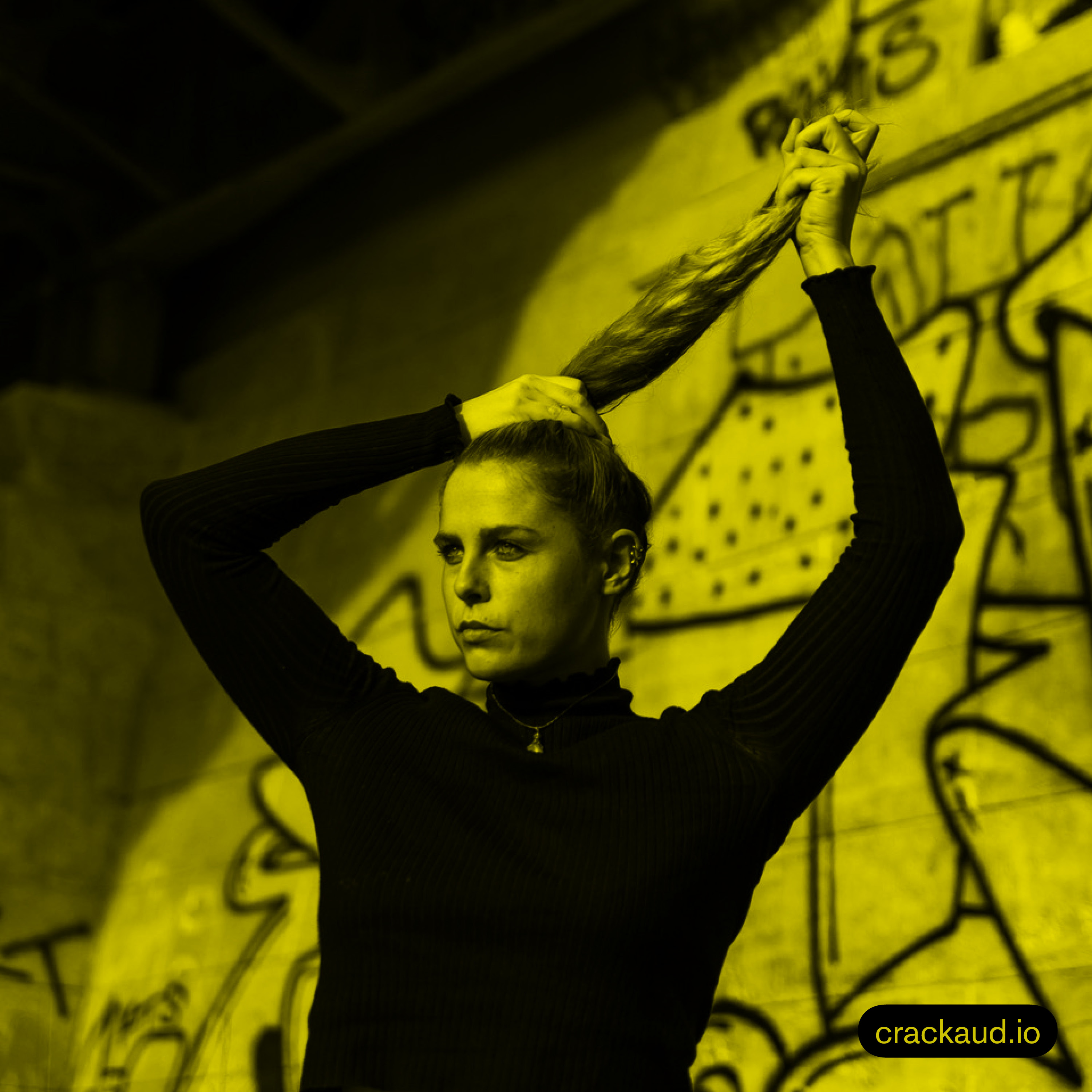 Crack Mix 325: Sally C